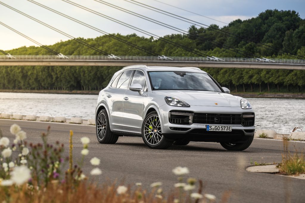 Der Fabelhafte Porsche Cayenne Turbo S Ein Kraftpaket Der Superlativefeed